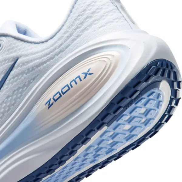 Nike Vomero Plus Road Running Shoes
