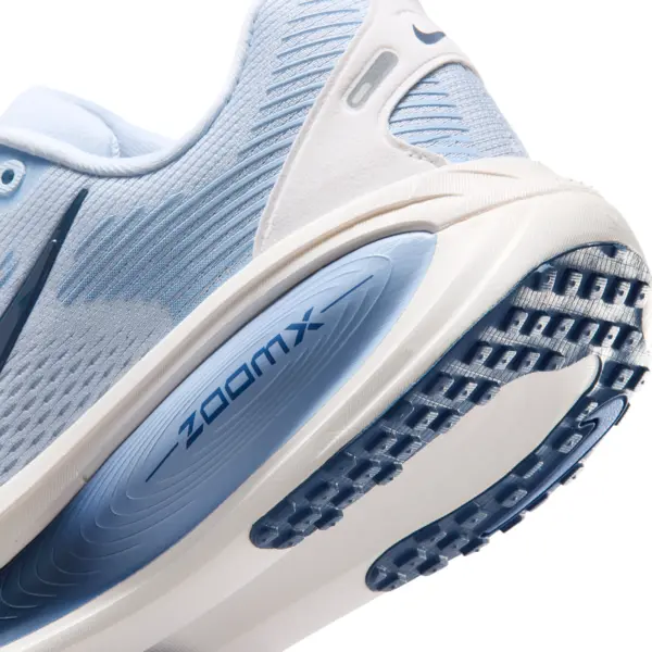 Nike Vomero 18 Road Running Shoes - Blue