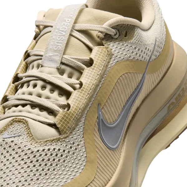 Nike Pegasus Premium Road Running Shoes - Brown