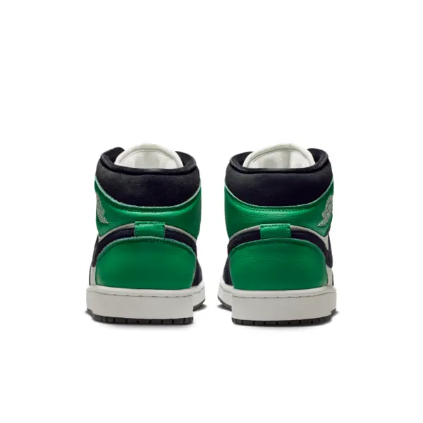 JORDAN 1 Mid Se Sneakers