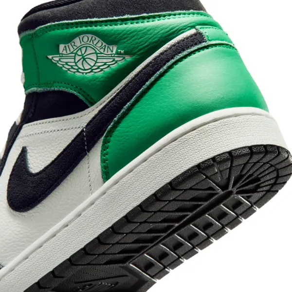 JORDAN 1 Mid Se Sneakers