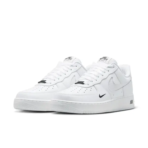 Nike Force 1 '07 Lv8 Sneakers