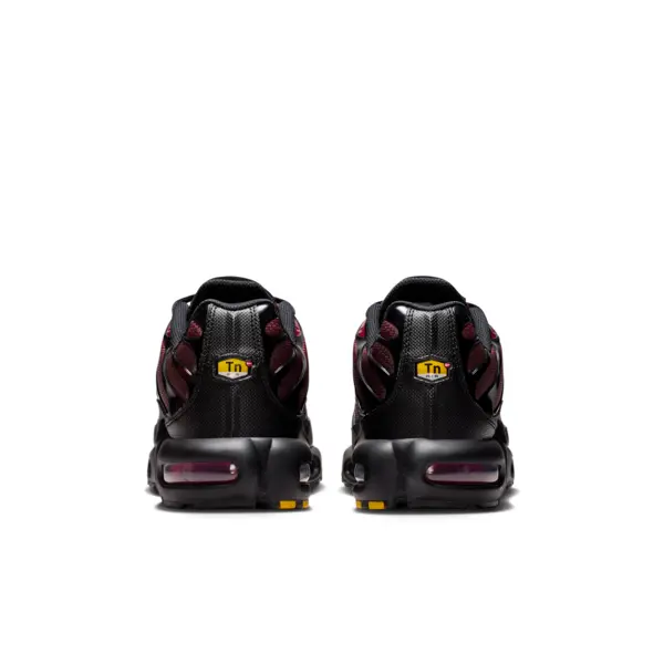 Nike Air Max Plus Shoes