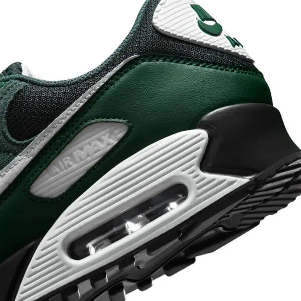Nike Air Max 90 Shoes
