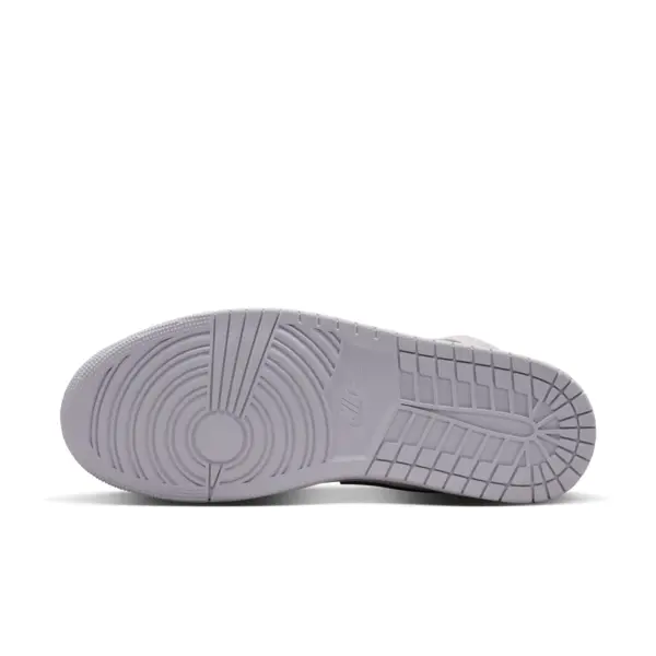 JORDAN 1 Mid Se Athletic Shoes - White