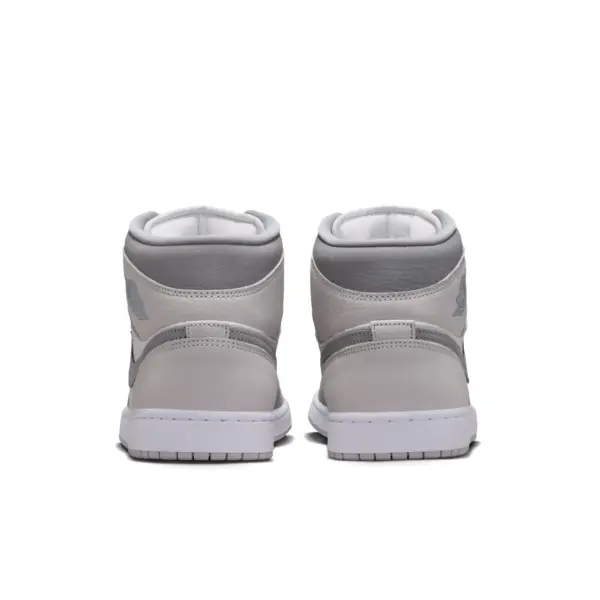 JORDAN 1 Mid Se Athletic Shoes - White