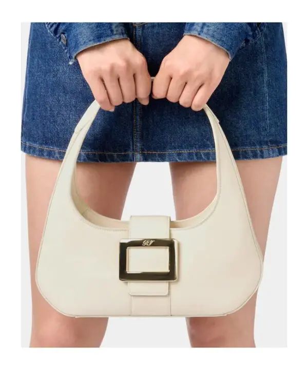 ROGER VIVIER Belle Vivier Hobo Bag In Leather - Off White