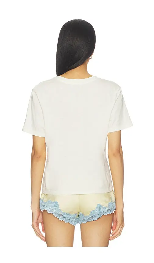 SUNNY SOMEWHERE Seaside Beach Shack Everyday Tee