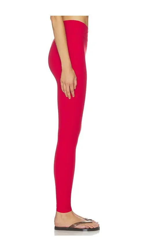 437 The V Legging In Red
