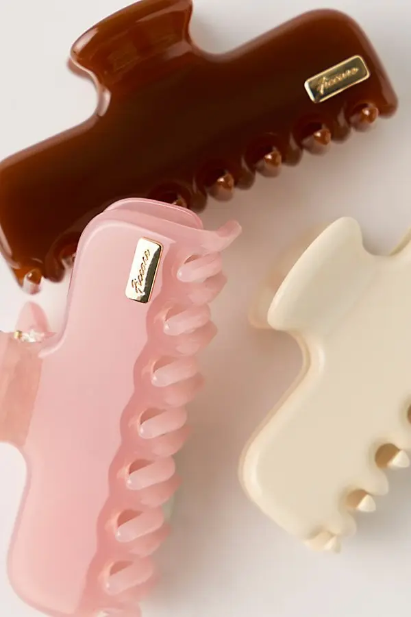 Free People Ficcare Jelly Jaw Claw Clip - Ivory