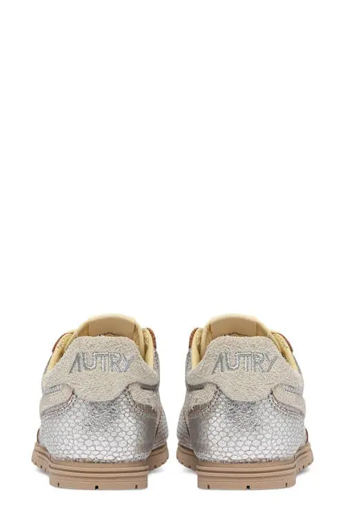 AUTRY Windspin Low Leather Sneaker - Snake Print/silver