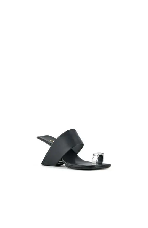 United Nude Loop Toe Sandals - Cube Ring Black