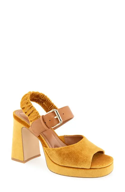Christian Siriano Block Heel Platform Sandal - Cognac