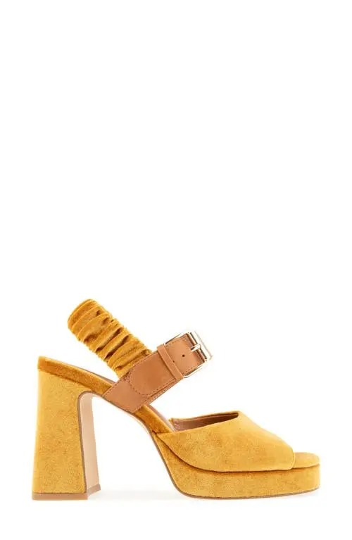 Christian Siriano Block Heel Platform Sandal - Cognac