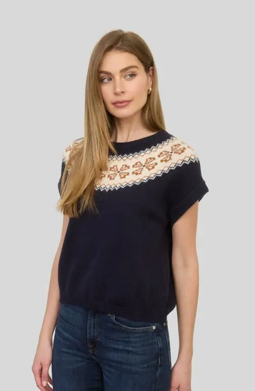 ZOE AND CLAIRE Short Sleeve Fair Isle Knit Sweater
