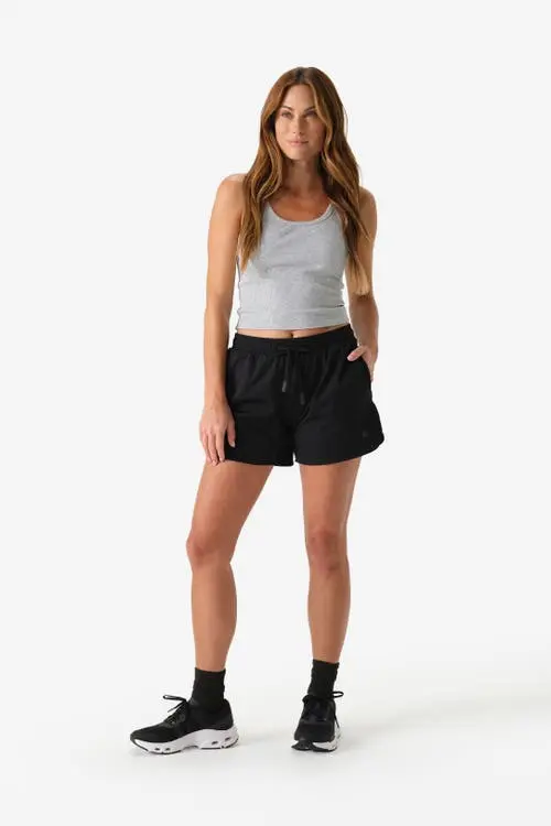 FIELDSHEER Athletic Shorts With Scalloped Waistband
