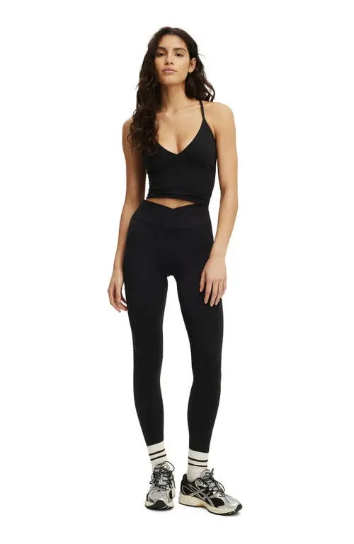 Cotton:on Active Ultra Luxe Cross Front Invisible Scrunch Tight