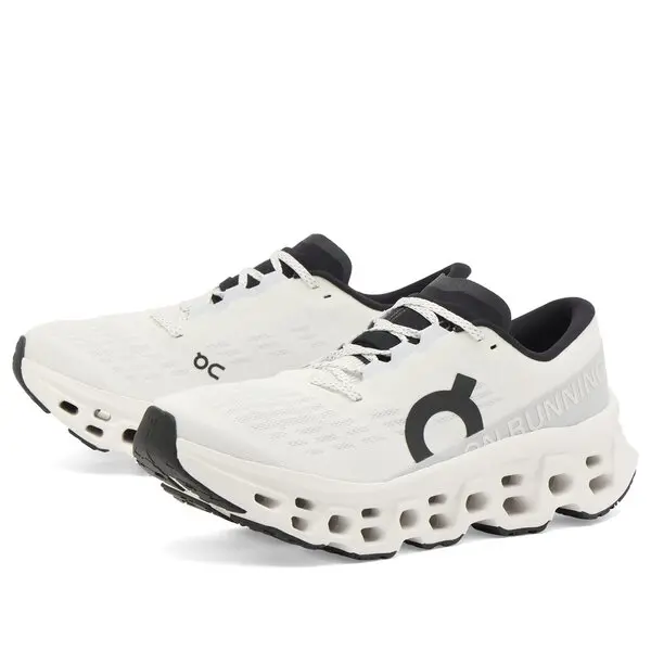 On Cloudmster 3 Sneaker