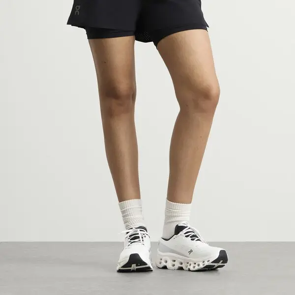 On Cloudmster 3 Sneaker