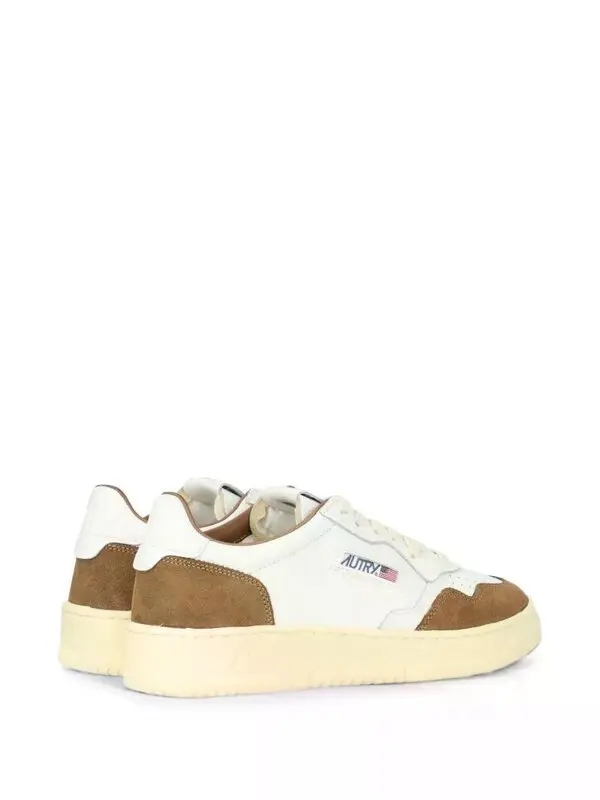 AUTRY Medalist Low Sneakers In Leather And Suede - White