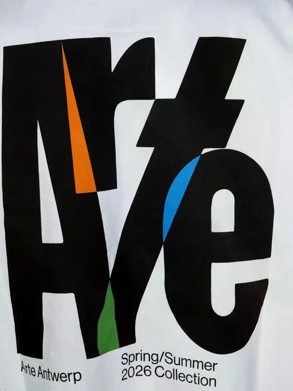 ARTE ANTWERP Graphic-print T-shirt