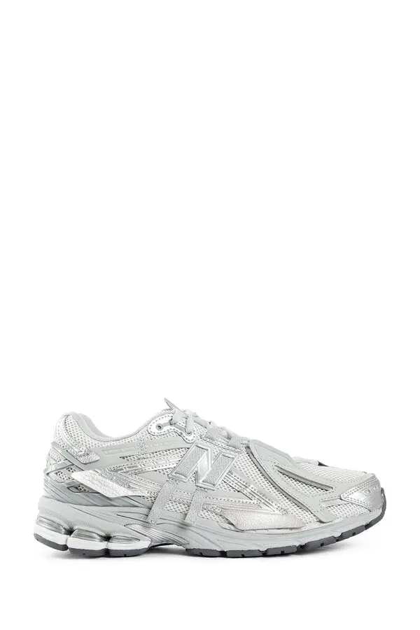 NEW BALANCE 1906a Sneakers