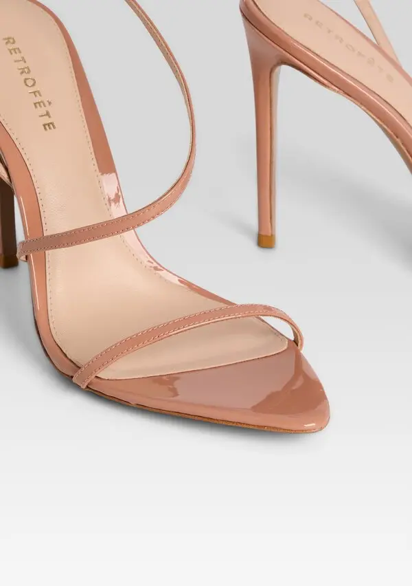 Retrofete Naomi Sandal