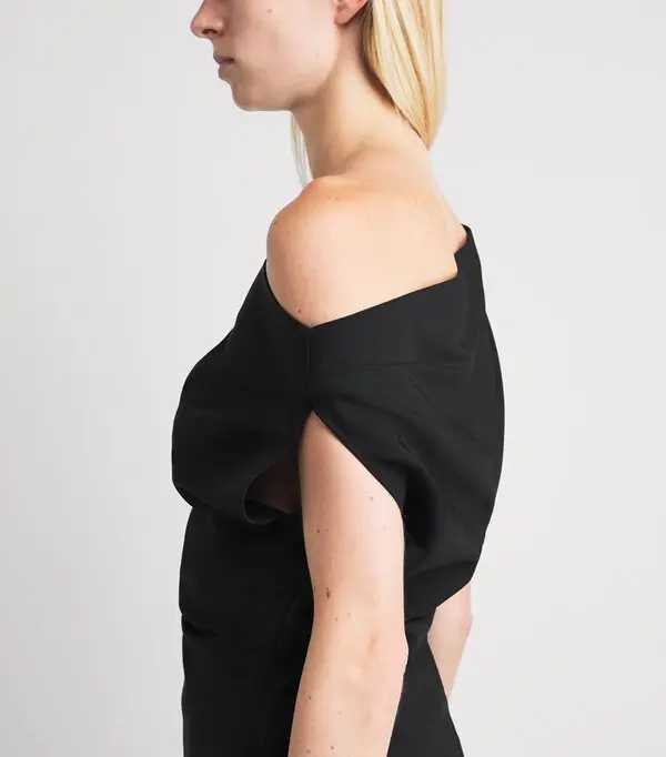 RÓHE Asymmetrical Off-shoulder Top