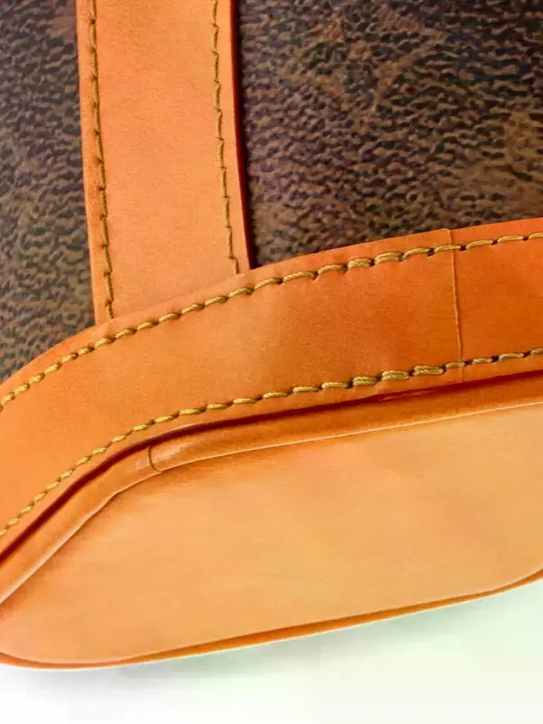 LOUIS VUITTON Envelope Pouch Monogram Dust Leather Shoulder Bag