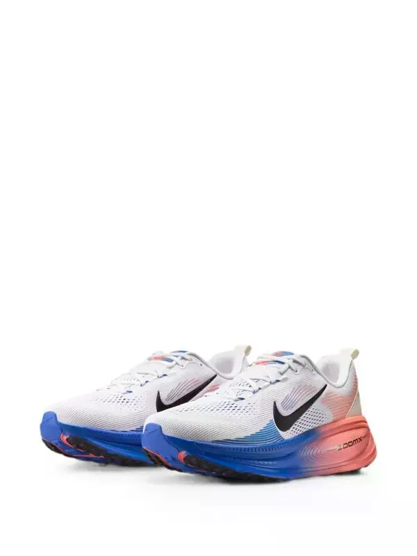 Nike Vomero 18 Road-running Shoes