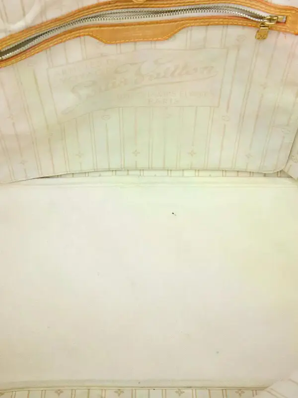 LOUIS VUITTON Damier Azur Neverfull Gm Tote Bag - White