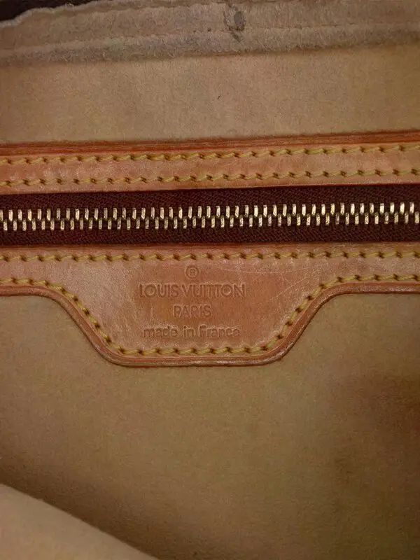 LOUIS VUITTON 2001 Monogram Looping Mm Shoulder Bag