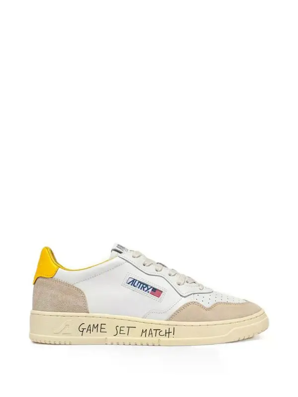 AUTRY Medalist Low Sneakers In Leather And Slicker Suede - White