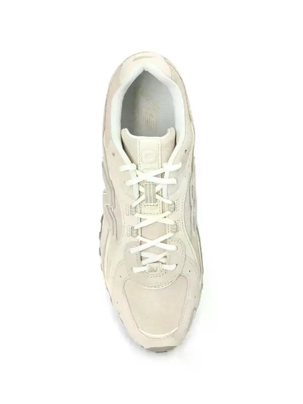 NEW BALANCE 204l Leather-panelled Sneakers
