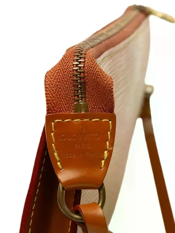 LOUIS VUITTON Epi Pochette Pochette Accessories Shoulder Bag - Brown