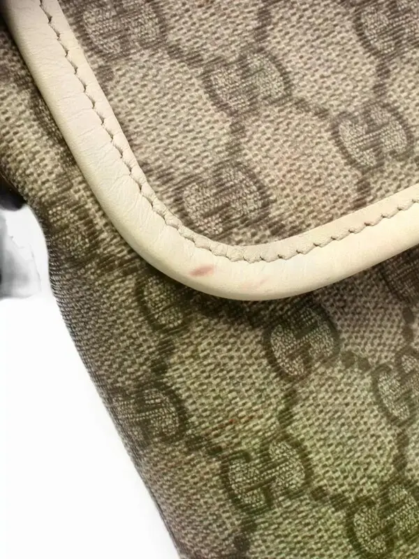 Gucci 2000s Gg Supreme Crossbody Bag