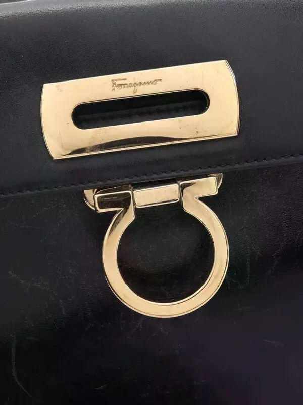 FERRAGAMO 2000s Gancini Flip-lock Tote Bag