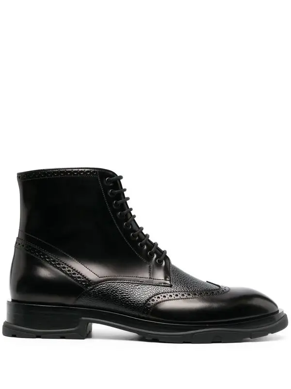 Alexander McQueen Leather Lace-up Brogue Boots With Rubber Outsole - Nero