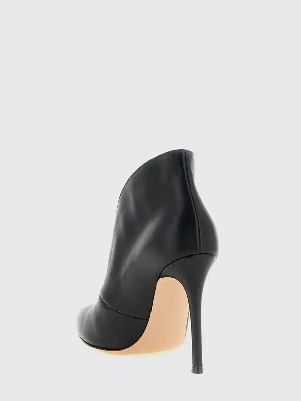 GIANVITO ROSSI Boots