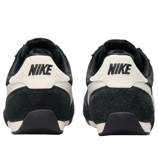 Nike Sprint Sister Low Top Sneakers - Black/sail