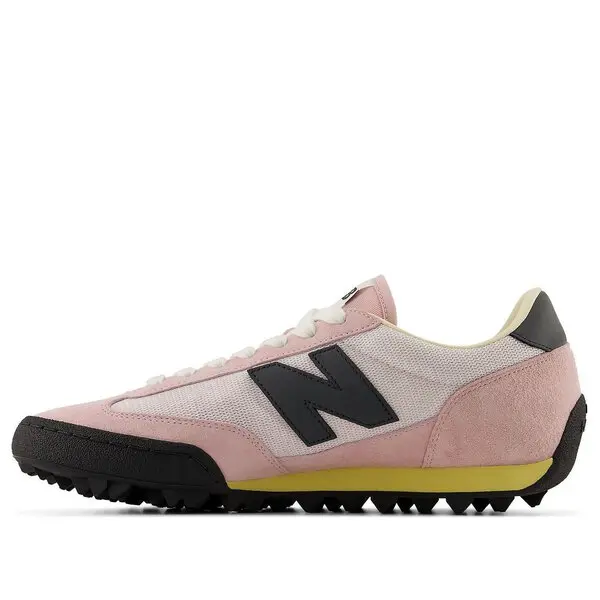 NEW BALANCE Gator Run Sneakers - Pink/chalk