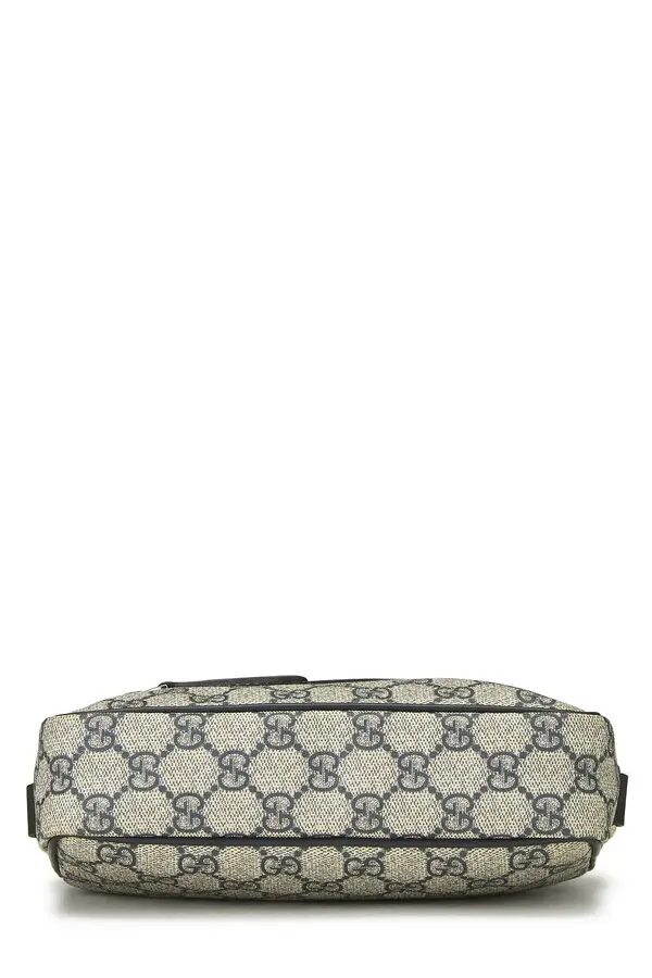 Gucci Gg Supreme Camera Bag