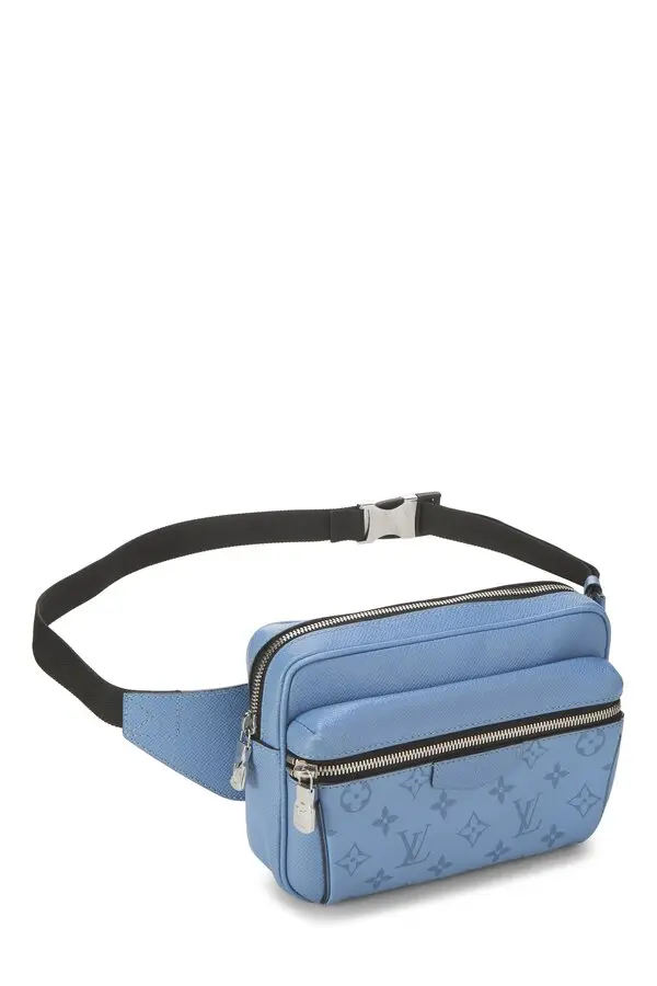 LOUIS VUITTON Taigarama Outdoor Bumbag - Blue