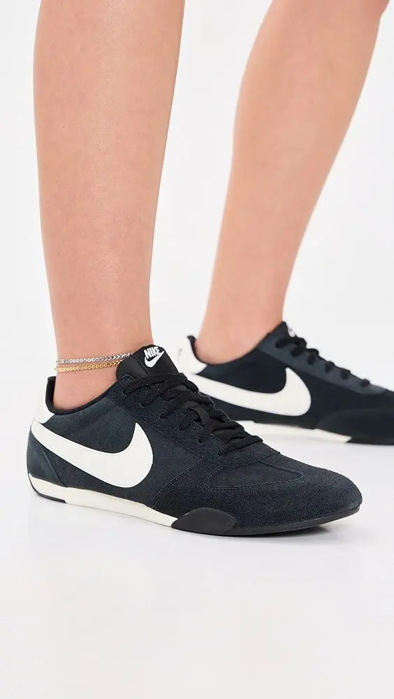 Nike Sprint Sisters Sneakers
