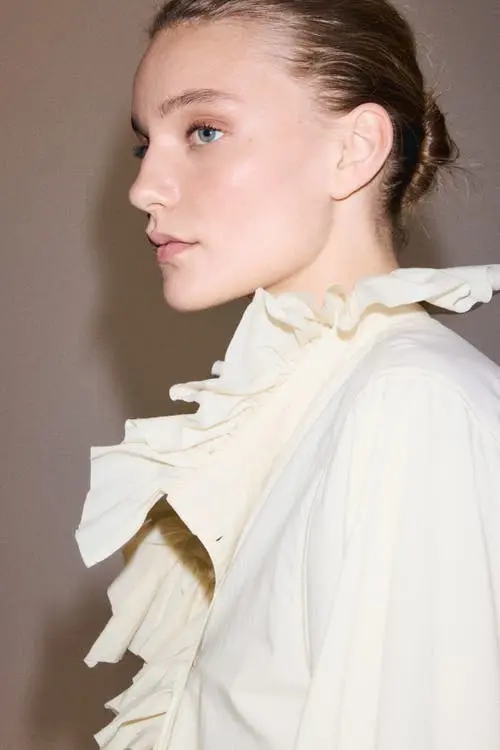 H&m Ruffled Cotton Blouse