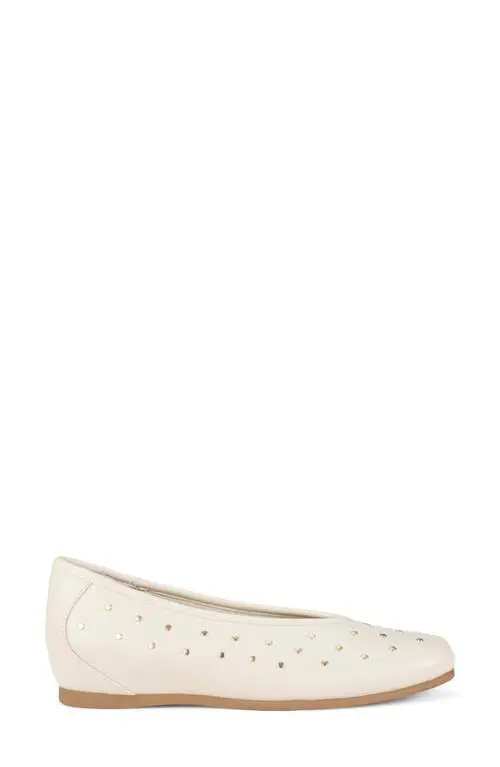 BARETRAPS Ryalie Studded Flat - Cream