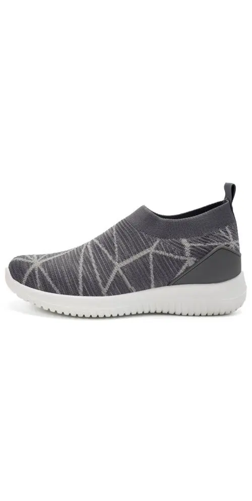MIO MARINO Lightweight Slip-on Knit Sneakers With Breathable Mesh Upper - Gray
