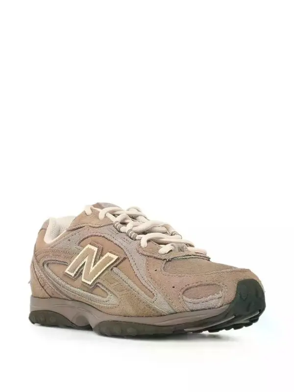 NEW BALANCE 204l Shoes