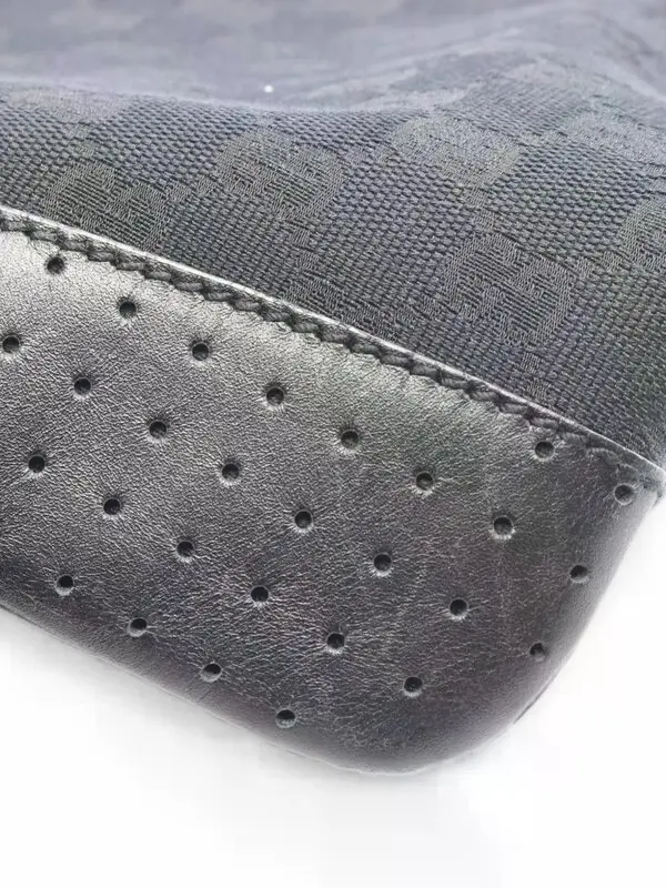 Gucci Gg Canvas Shoulder Bag