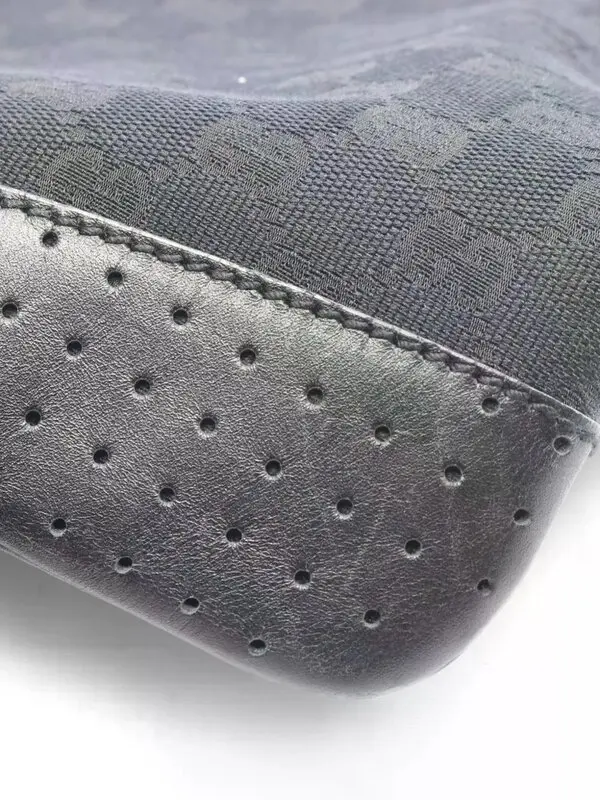 Gucci Gg Canvas Shoulder Bag
